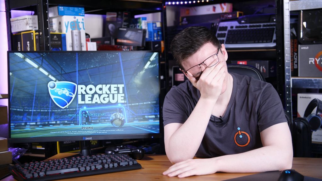 The WORST Gaming Setup.00_00_44_07.Still002 | TechteamGB